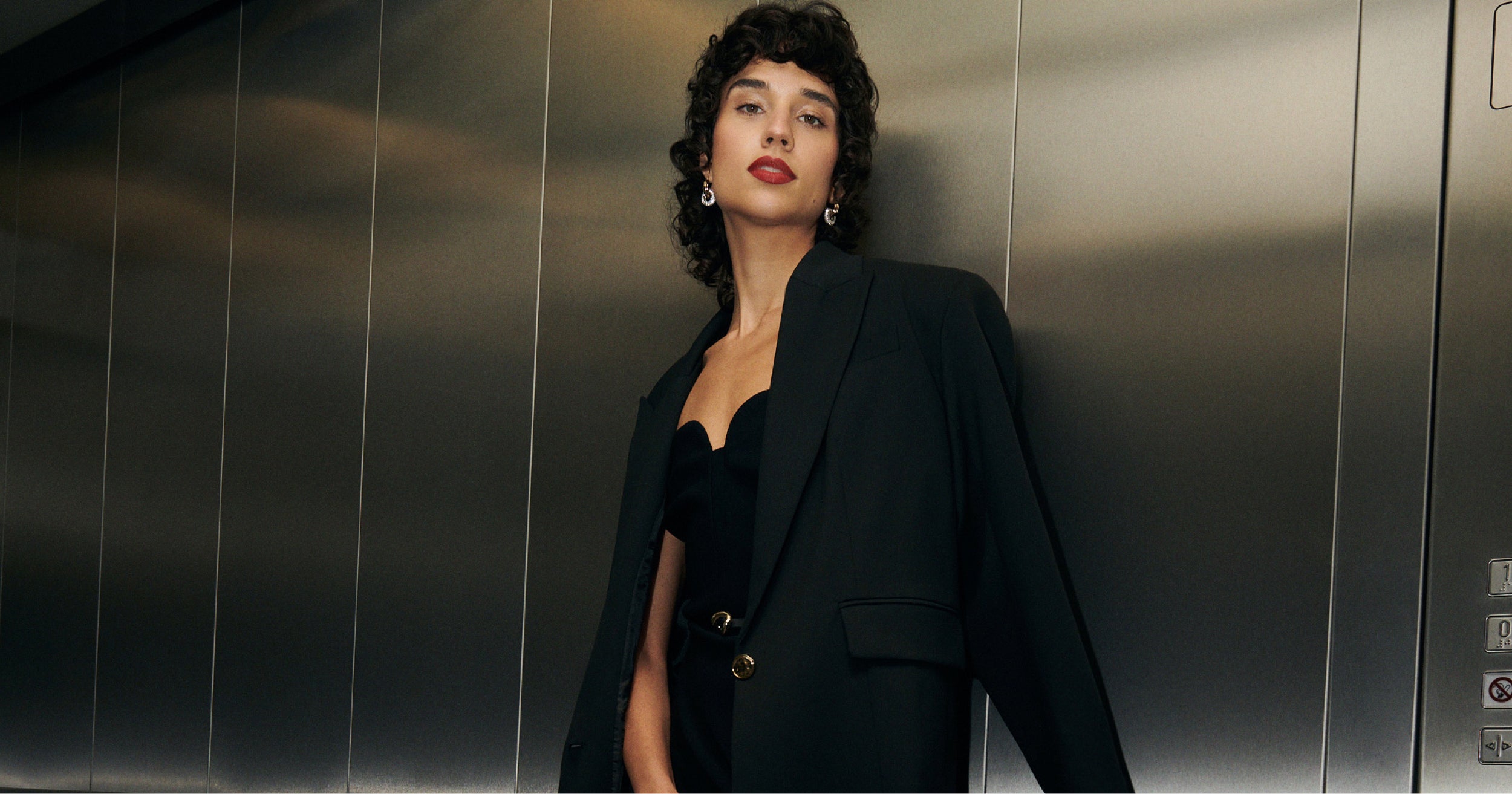 Party & More | Vogue CS